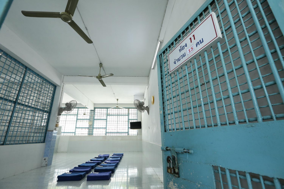 Bangkok Post - Naras denies VIPs can party in prison