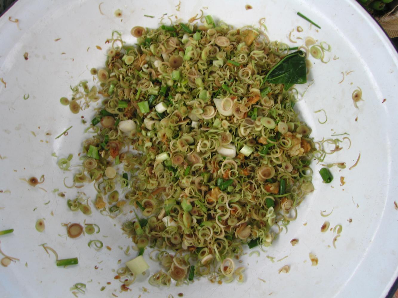 Bangkok Post - Stop and smell the miang kam