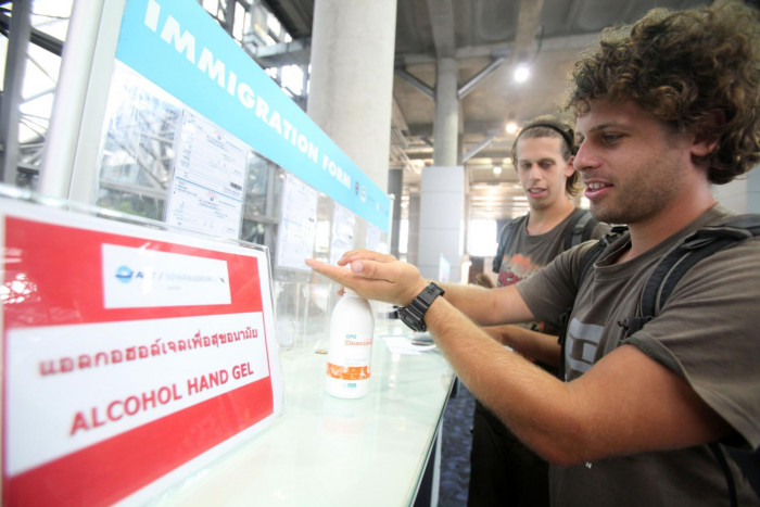 Bangkok Post - Sanitiser dearth continues