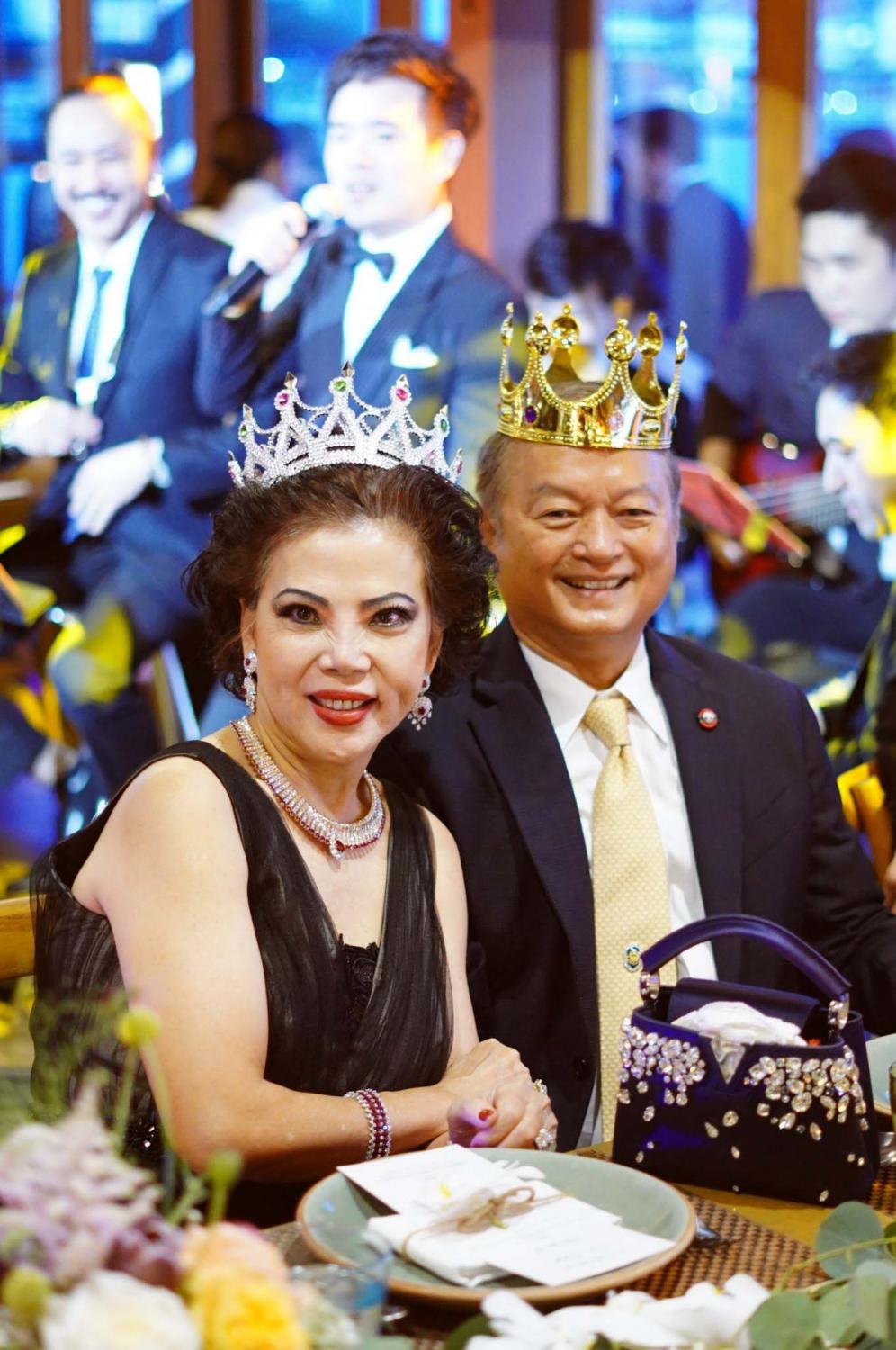 Bangkok Post - Beauty queens gather for graduation party