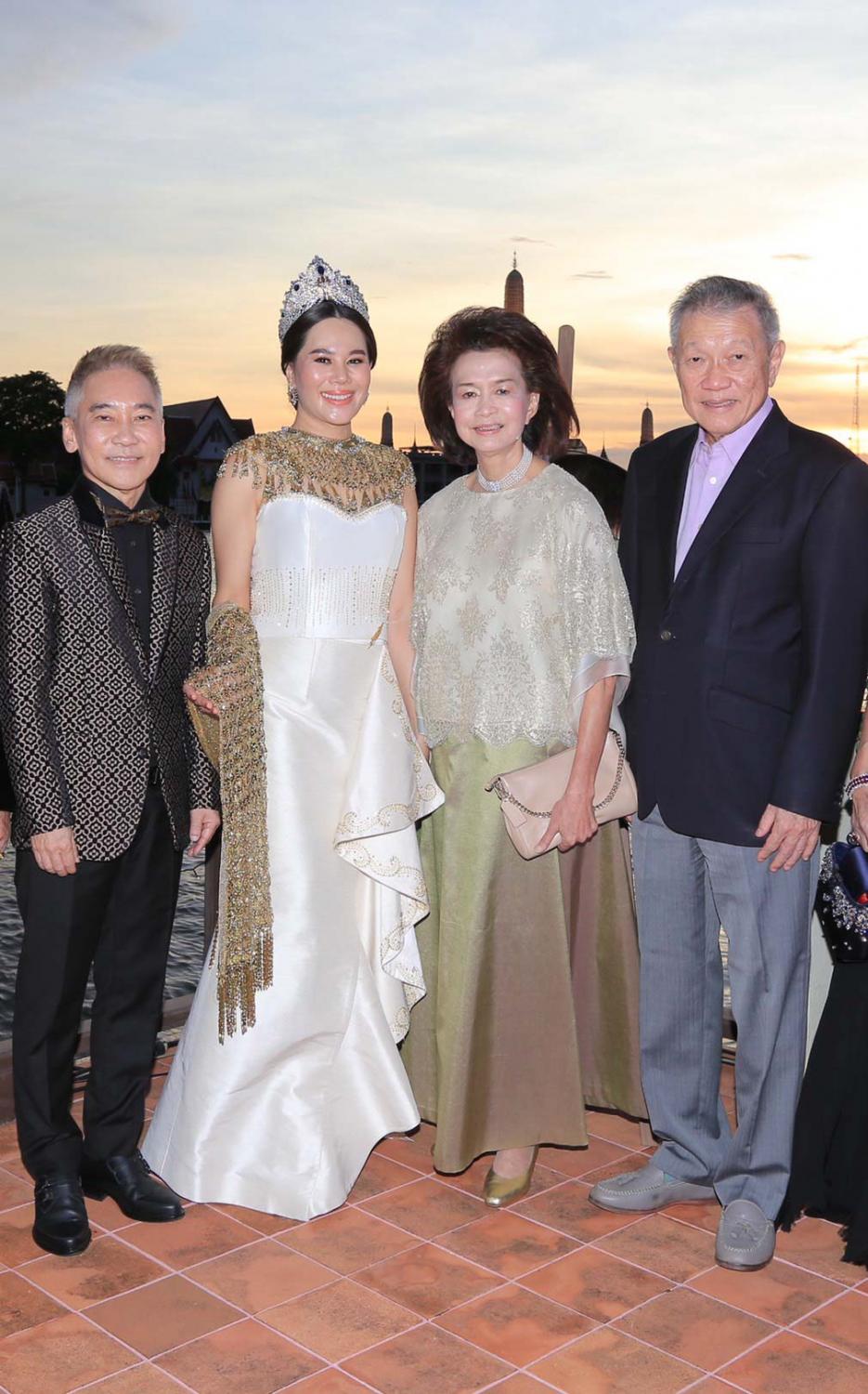 Bangkok Post - Beauty queens gather for graduation party