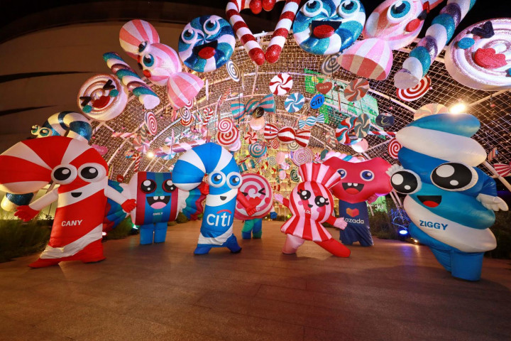 EmQuartier turns into winter wonderland