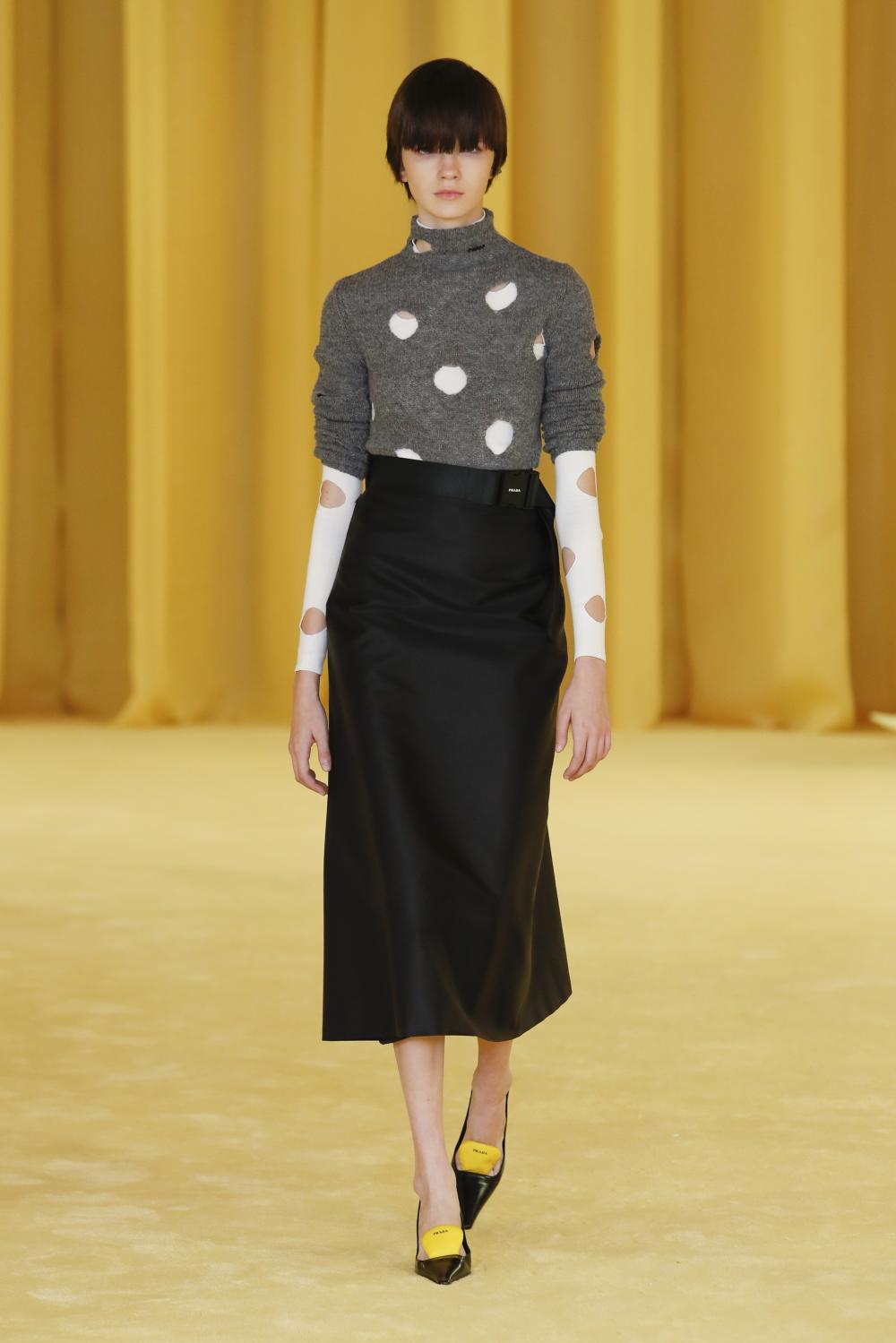 Bangkok Post - Prada keeps it simple