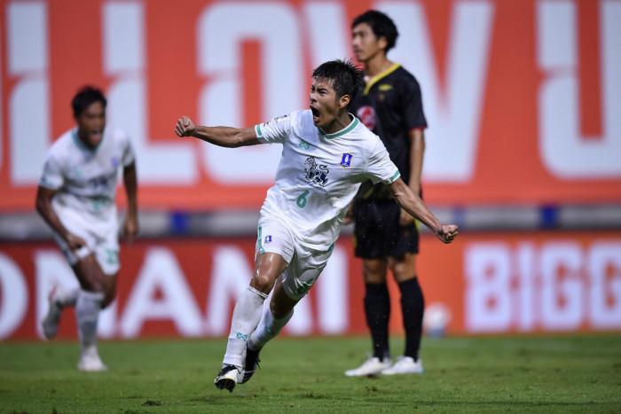 Bangkok Post - Pathum remain in hunt for last-16 spot