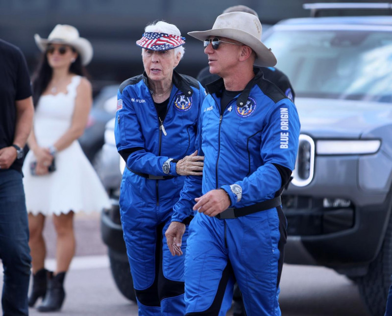 Bangkok Post - How Bezos' Space Watch Became a Marketing Win for Omega