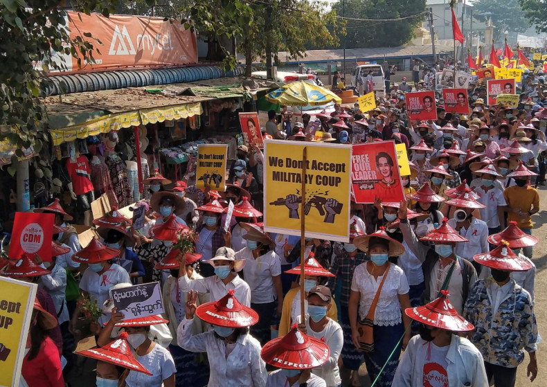 Courage of Myanmar women captured in photo exhibition