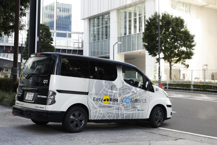 Bangkok Post - Robotaxis winning over unlikely fans