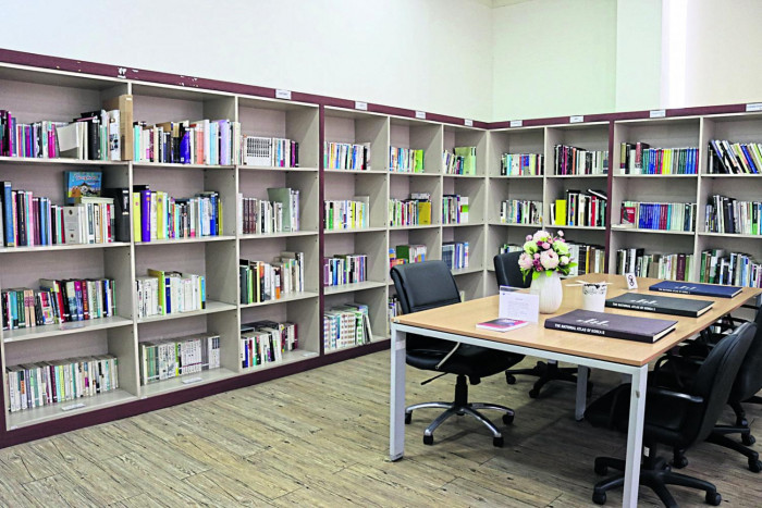 Bangkok Post - Korean centre opens its library to all