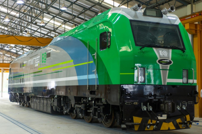 Bangkok Post - EA pioneers battery-powered train