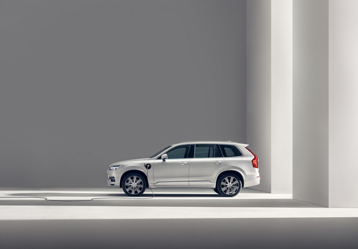 Bangkok Post - Volvo's new Recharge plug-in hybrid powertrain upgraded