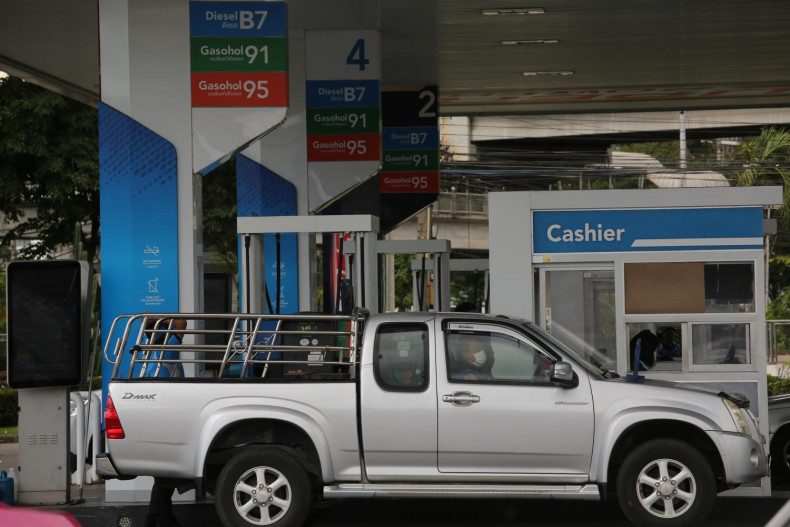 Bangkok Post - Gasohol E20 poised to be primary fuel at stations