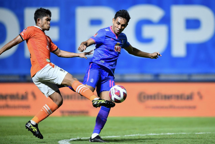 Bangkok Post - Late goals help Rabbits rally past 9-man Ratchaburi