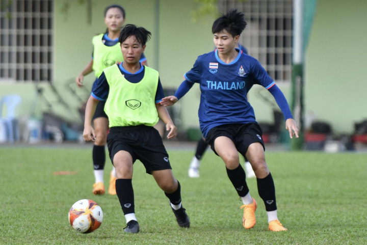 Bangkok Post - Chaba Kaew face Myanmar test