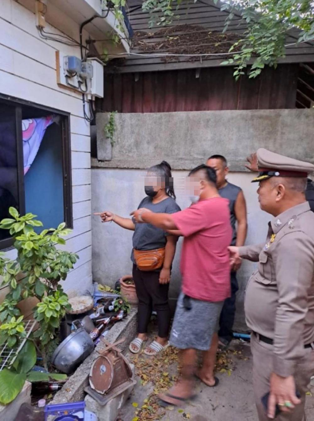 Bangkok Post - Mistaken identity drama, bullets fly, smart with a gun