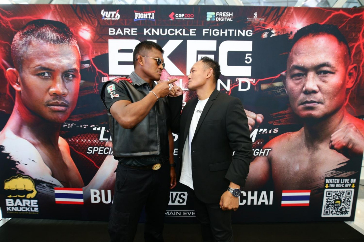 Bangkok Post - Buakaw and Saenchai to fight with bare knuckles