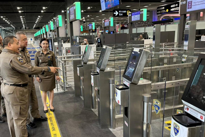 Bangkok Post - eGates available for outbound foreigners starting this week