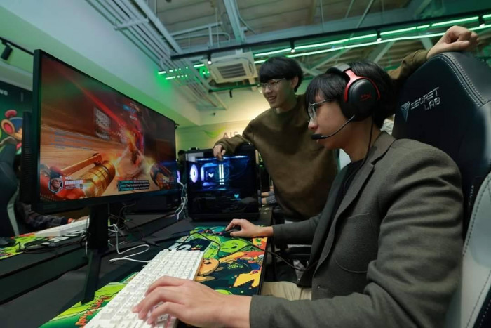Bangkok Post - AIS unveils second gaming studio