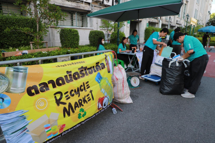 Bangkok Post - Investors can boost plastic goals