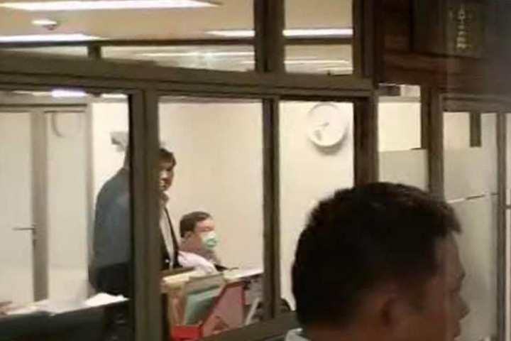 Bangkok Post - No legal let up for 'sick' Thaksin