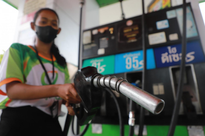 Bangkok Post - Oil Fuel Fund may collect taxes