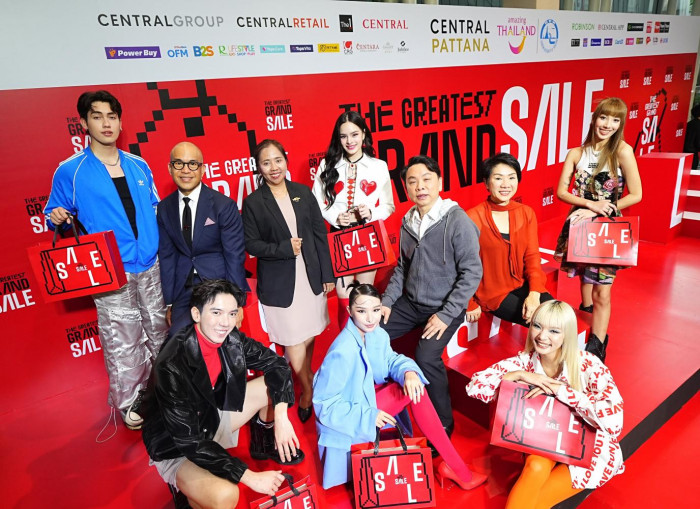 Bangkok Post - CPN, partners sink B1bn into mammoth sale