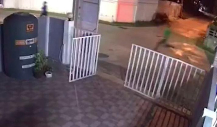 Bangkok Post - Tangled tale unravels; deadly decoy; one-man drug store