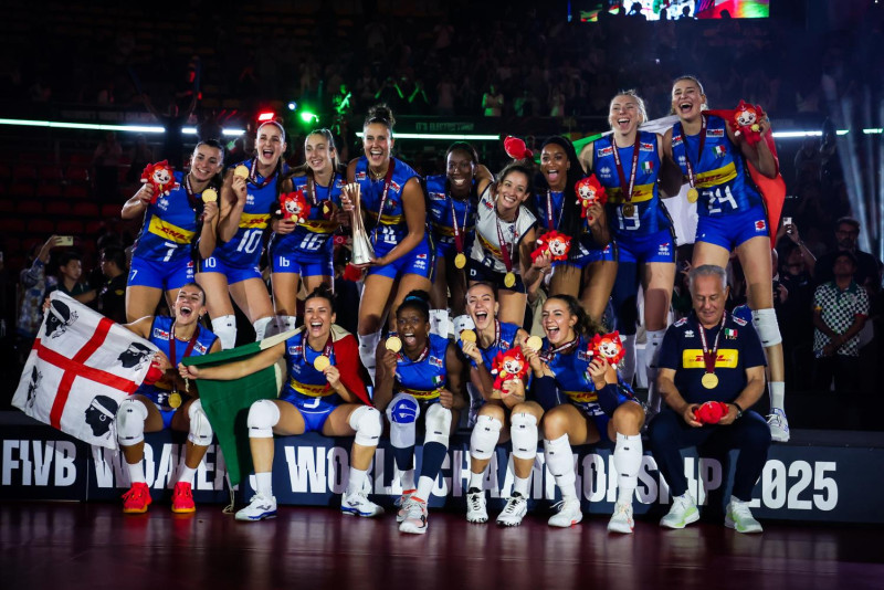 Bangkok Post - Italy crowned champions after thrilling Turkey final