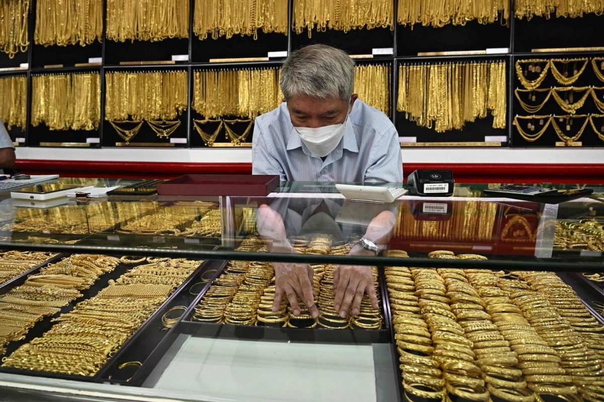 Bangkok Post - YLG sees gold hitting $4,000