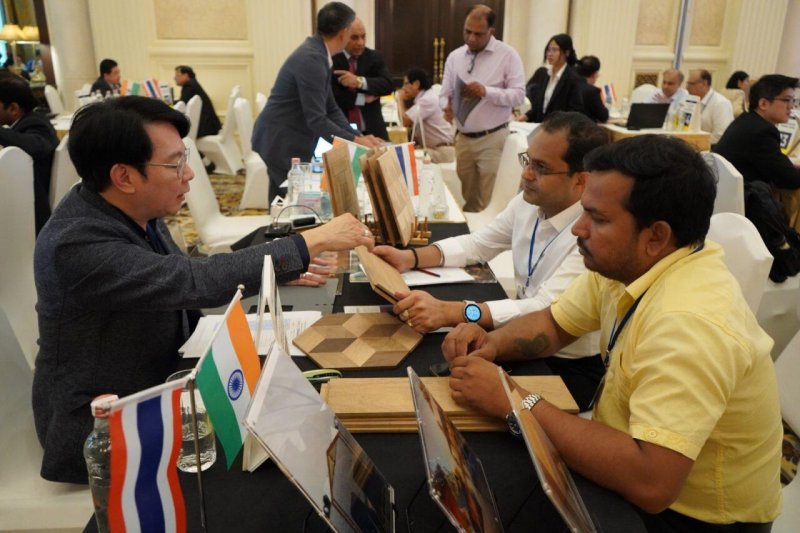 Bangkok Post - Agency aids Thai firms seeking markets