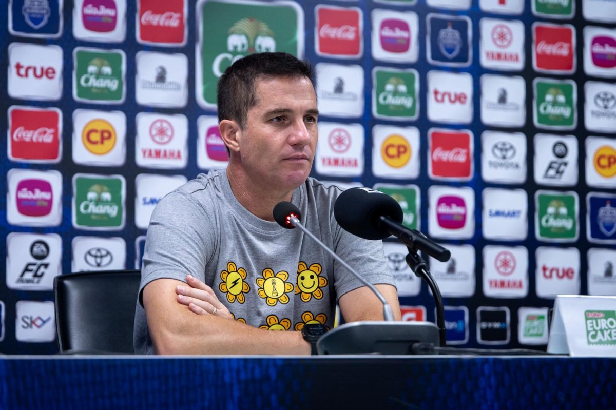 Bangkok Post - A big Loss: Osmar axed at Buriram