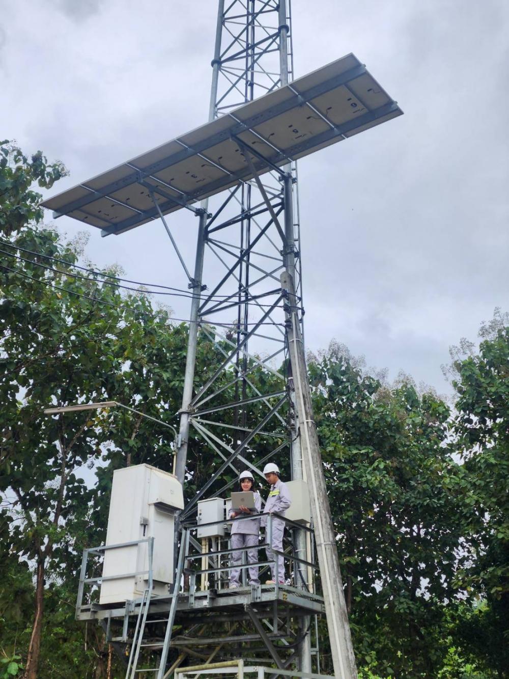 Bangkok Post - AIS introduces new tech to boost mobile upload speeds