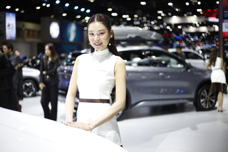 Bangkok Post - Manufacturers brace for tough 2026