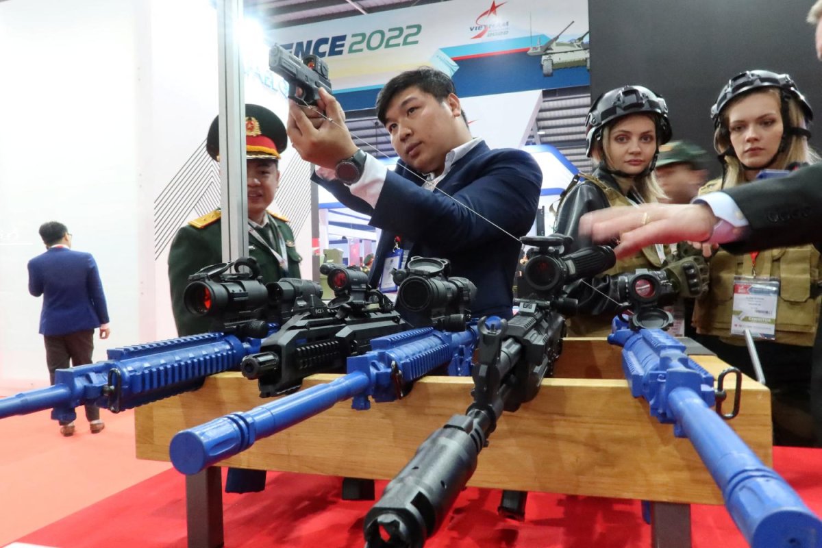 Bangkok Post - Asian defence firms eye win amid global tension