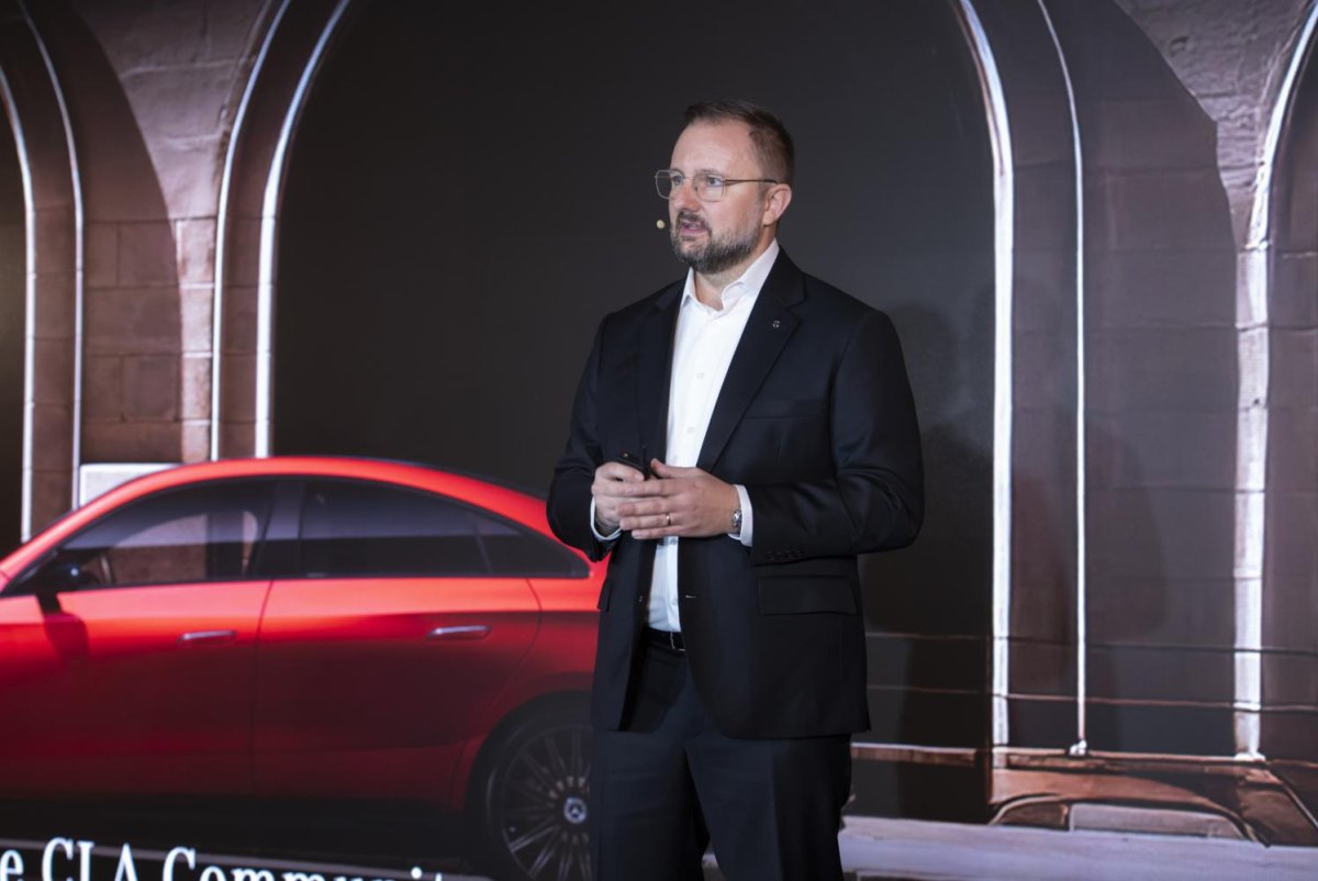 Bangkok Post - Mercedes-Benz accelerates shift to EVs