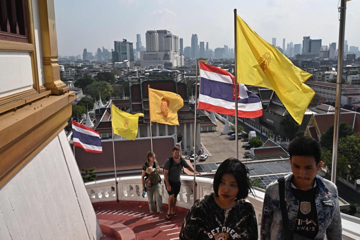 Bangkok Post - Fiscal deficit will trigger 2026 crisis