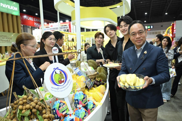 Bangkok Post - Small durians draw Japanese importers
