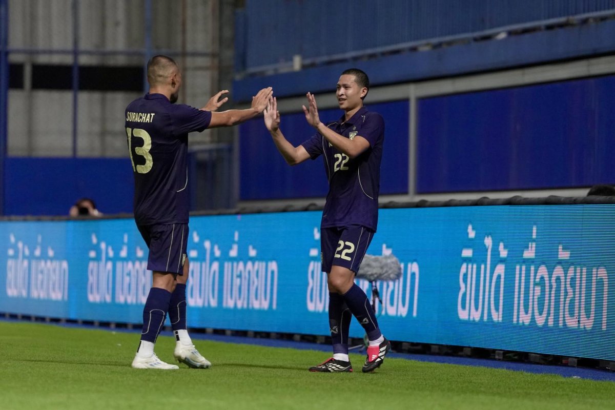 Bangkok Post - Thais squander lead in Kuwait draw, head to China for ...
